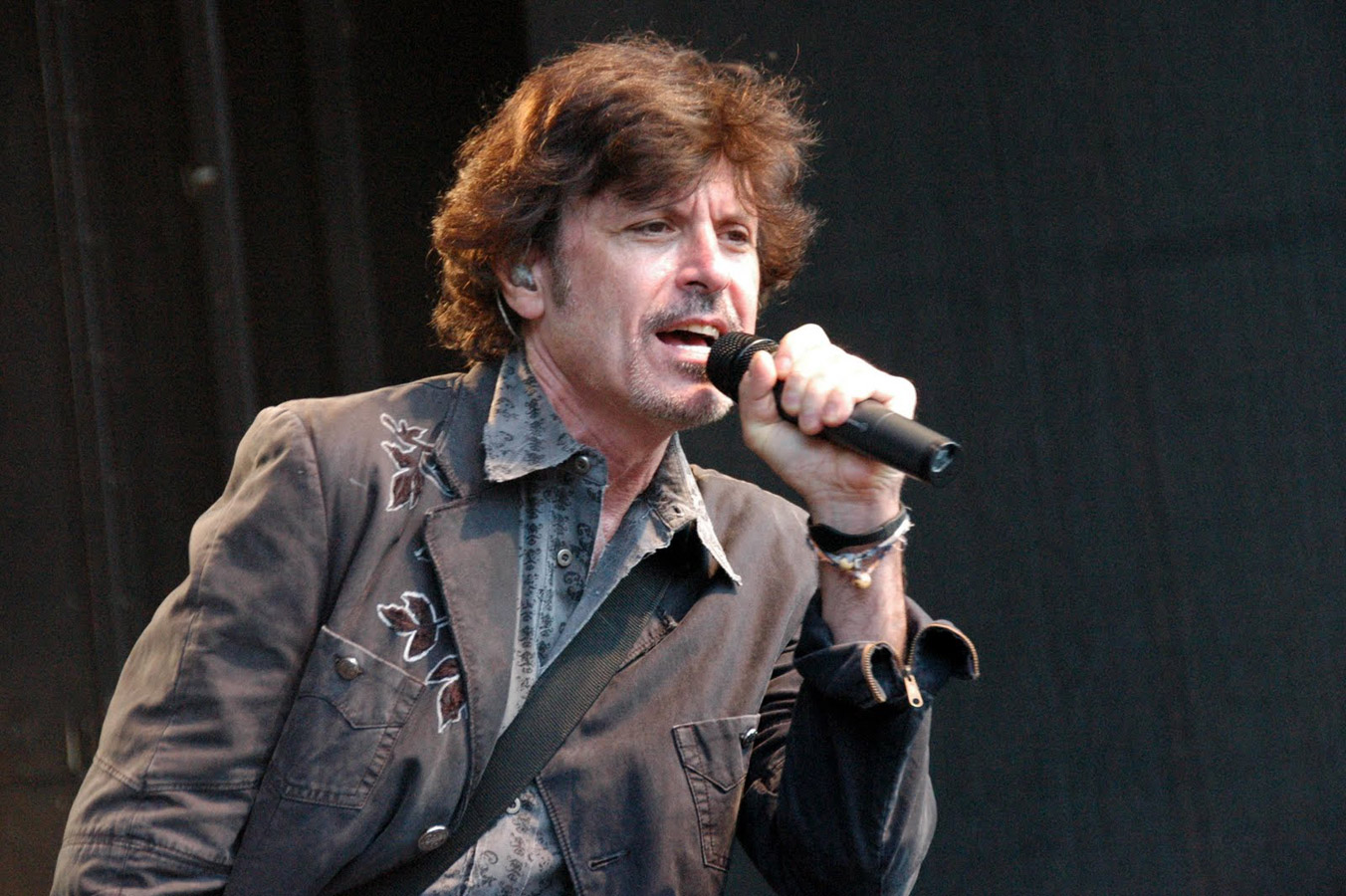 Index of /images/artists