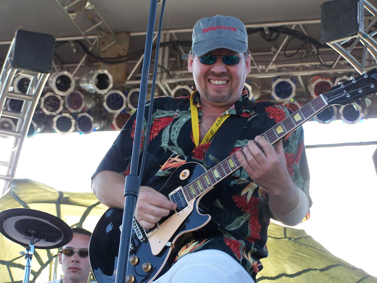 Index of /images/artists