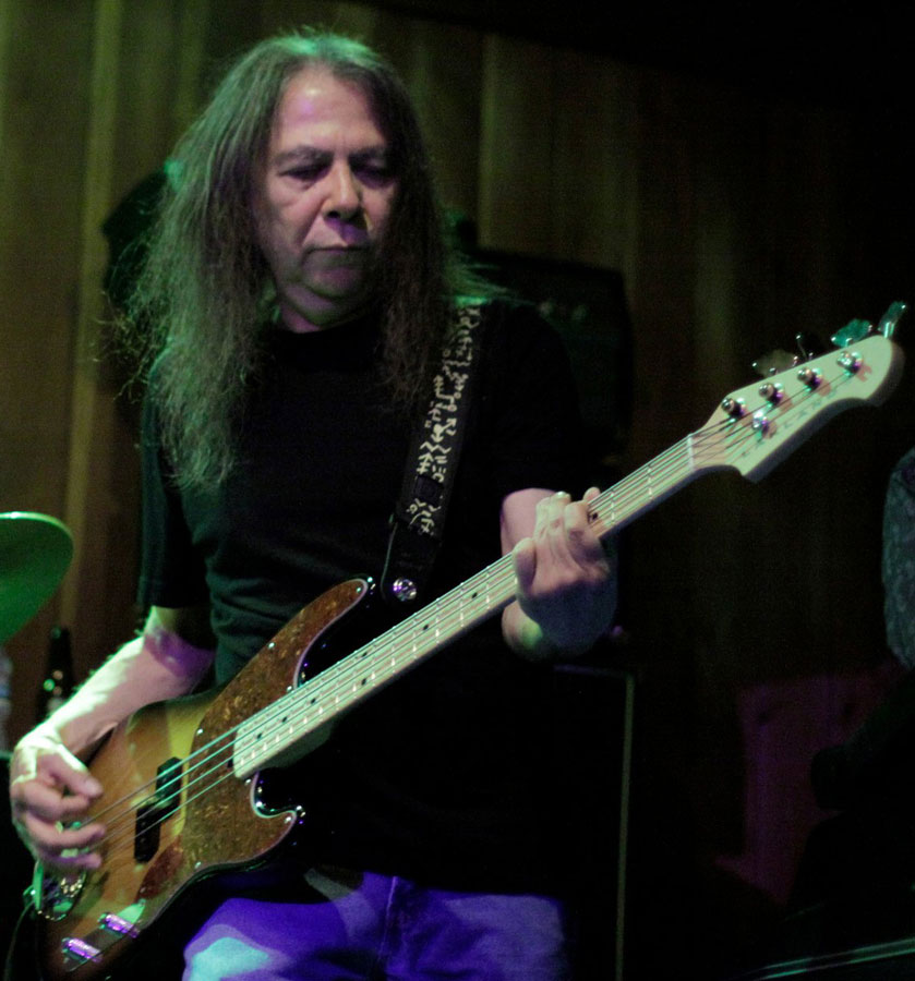 Index of /images/artists